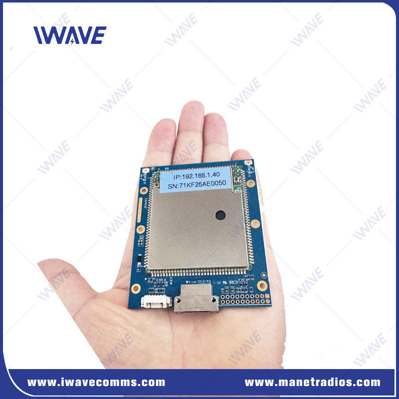 UGV Data Link with 100Mbps Dual-Band & FHSS
