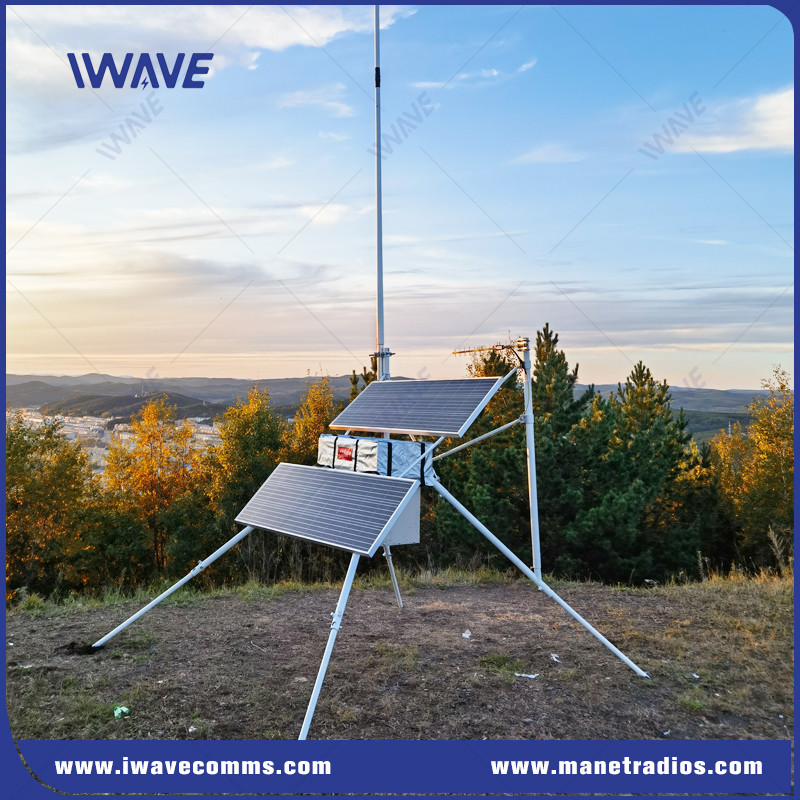Tactical VHF UHF Base Station MANET Radio Base Station Solar Powered