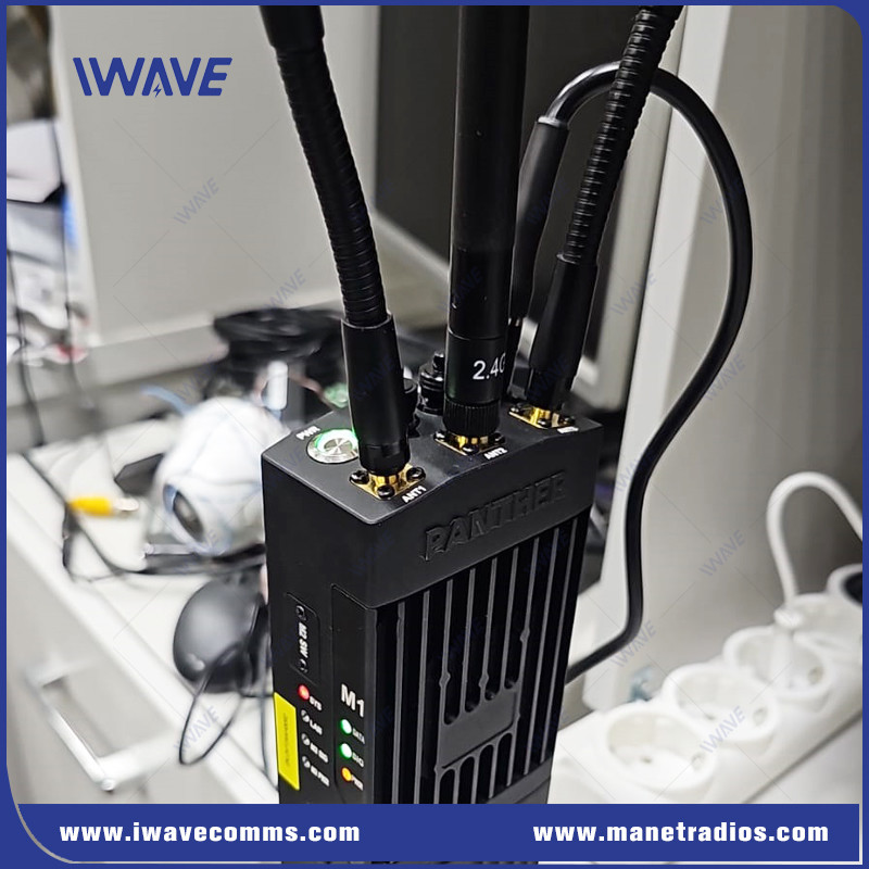 5W Tactical Mesh Radios Handheld Video And PTT Voice MIMO MANET Radio